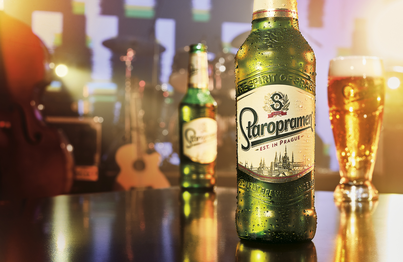 2D Staropramen Beer Product Shot Photo Retouch Illustrations ...